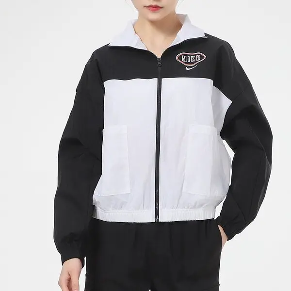 Nike Embroidered Logo Stand Collar Jacket