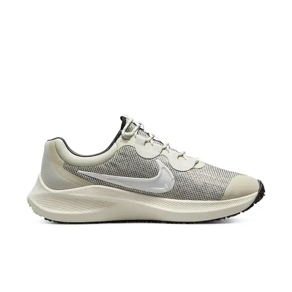 Nike Zoom Winflo Shield Sneakers