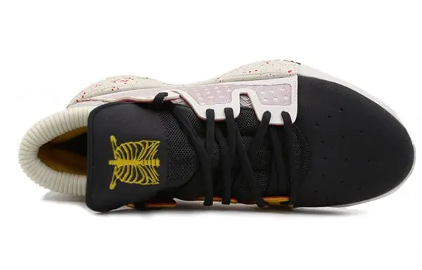 Adidas Pro Vision 'off White Bold Carbon' Sneakers - Gray/gold