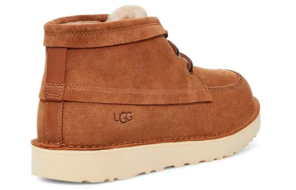 UGG Campout Chukka Boots - Brown