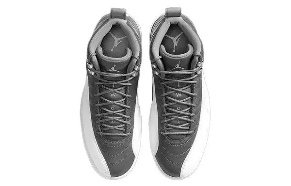JORDAN Retro 'stealth' Sneakers - Stealth/white/cool Grey