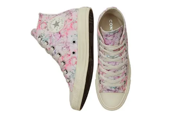 CONVERSE Chuck Taylor All Star High Top Sneakers - Pink