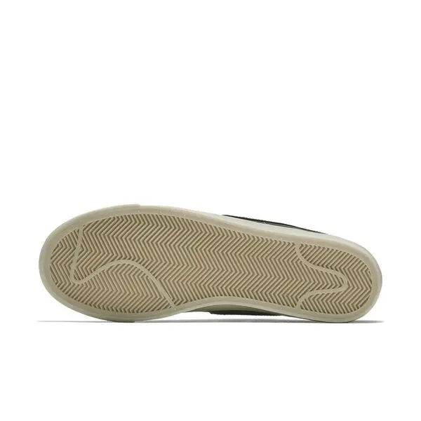 Nike Zoom Blazer Low Sb Sneakers