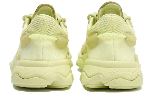 Adidas Originals Ozweego Sneakers - Yellow