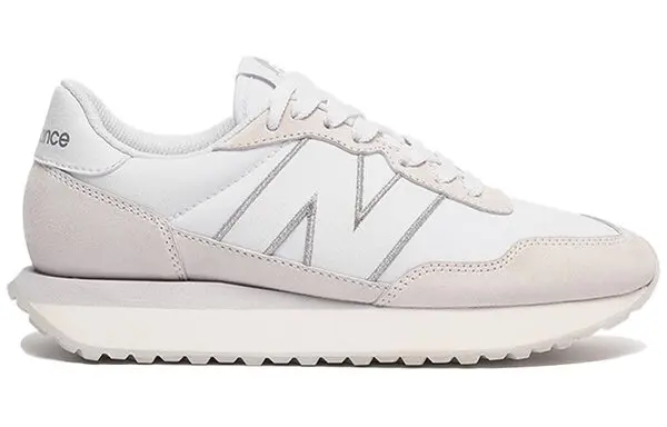 NEW BALANCE 237 Sneakers