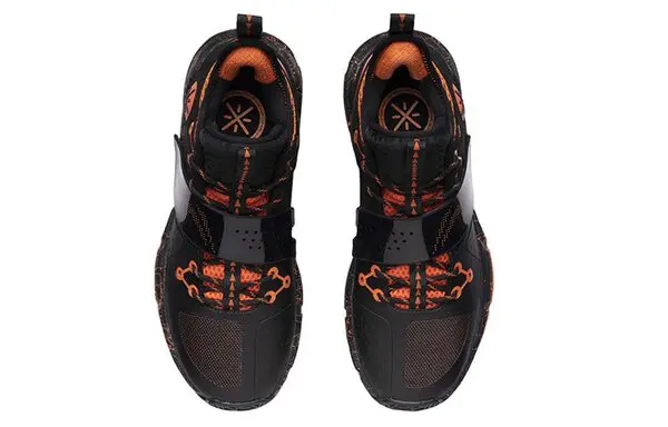 LI-NING Wade Block High-top Sneakers - Black/orange