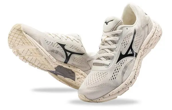Mizuno Rc-01 Athletic Sneakers