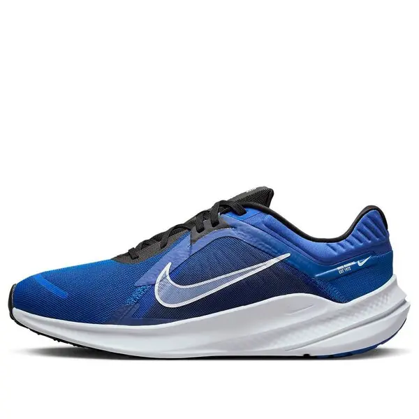 Nike Quest 5 Low Top Sneakers - Blue/white