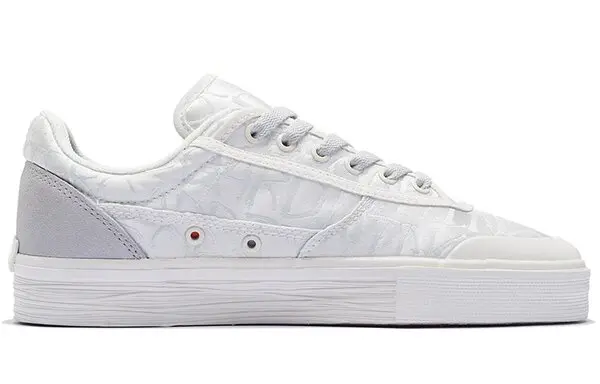 LI-NING Wave Pro Low 50/50 Sneakers