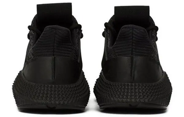 Adidas Prophere J "core " Sneakers