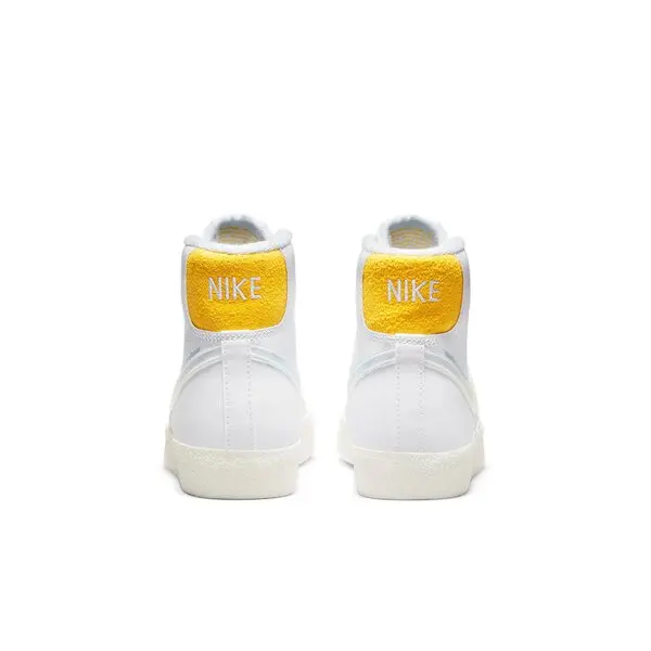 Nike Blazer Mid '77 High Top Sneakers - White