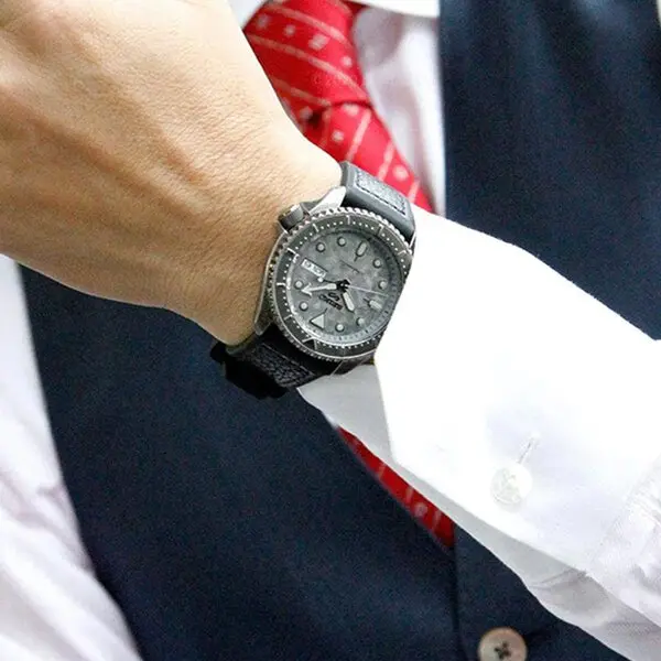 SEIKO No. 5 Series Retro Automatic Watch