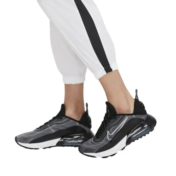 Nike Woven Track Pants