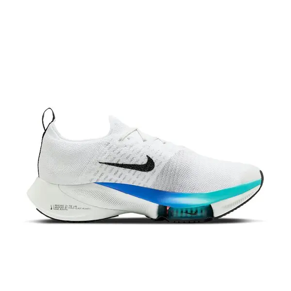 Nike Zoom Tempo Next% Flyknit Low Top Sneakers - White/black/hyper Violet