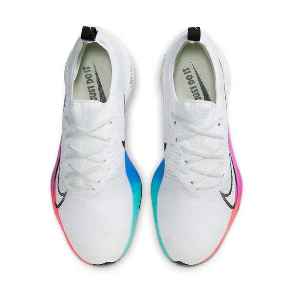 Nike Zoom Tempo Next% Flyknit Low Top Sneakers