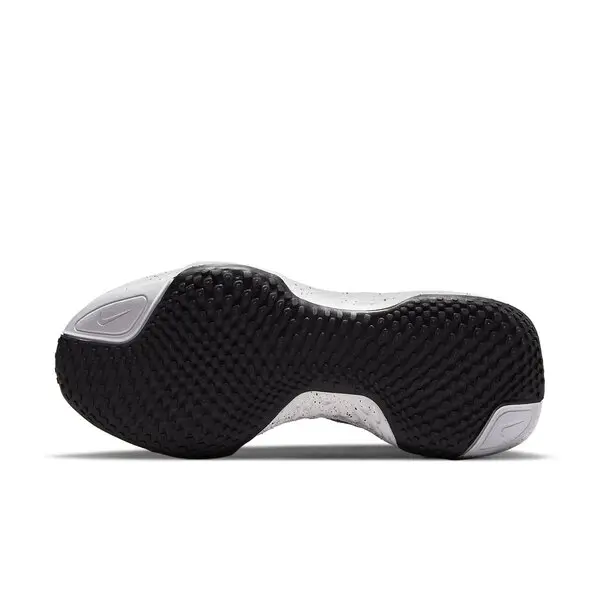 Nike Zoomx Invincible Run Flyknit Athletic Sneakers