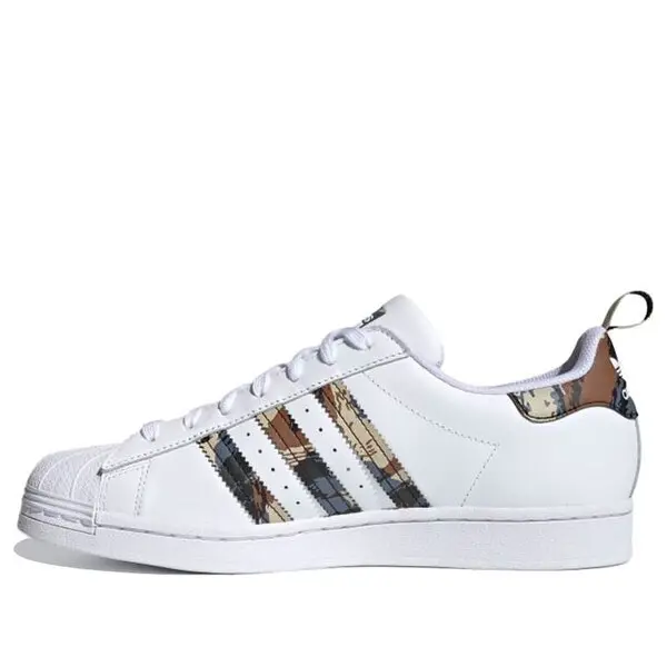 Adidas Superstar "white Savanna Camo" Sneakers - White/brown