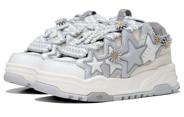KAALIXTO X Metaidaisy Skateboarding Low Top Sneakers