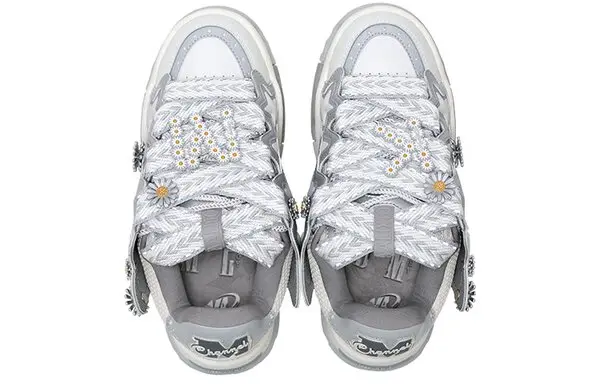 KAALIXTO X Metaidaisy Skateboarding Low Top Sneakers