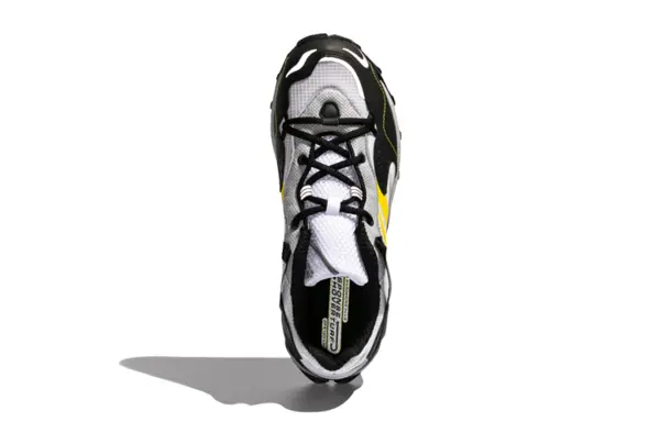 Adidas Response Hoverturf "white Shock Yellow