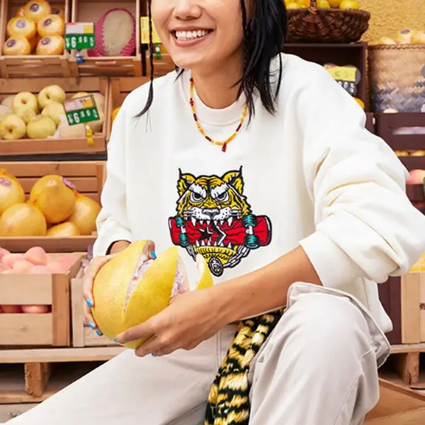 CONVERSE Crewneck Sweatshirt With Tiger Graphic