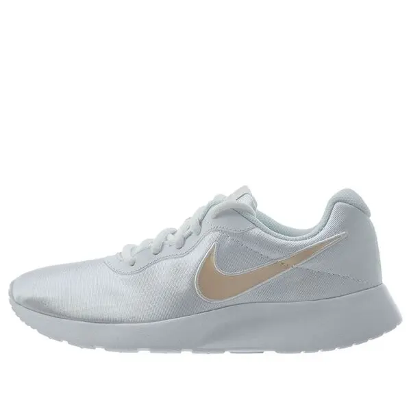 Nike Tanjun Se Sneakers - White/cream Tint