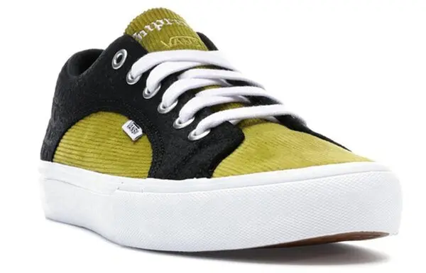 VANS Supreme X Lampin Pro 'croc Corduroy' Sneakers - Black