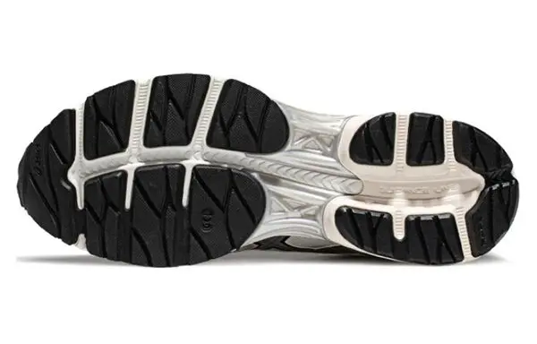 Asics Gel-flux Cn Sneakers - Silver/white
