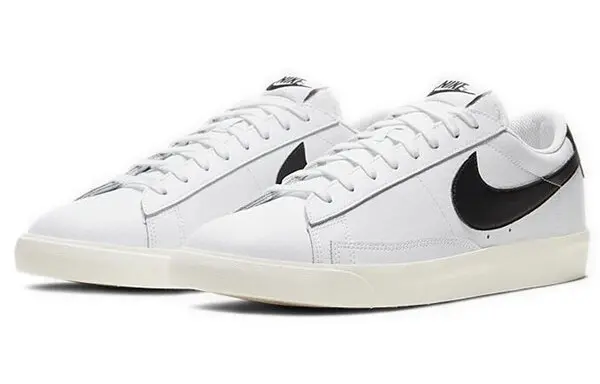 Nike Blazer Low 'sail' Sneakers