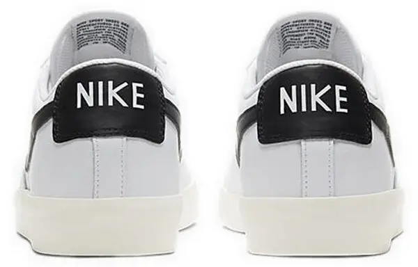 Nike Blazer Low 'sail' Sneakers
