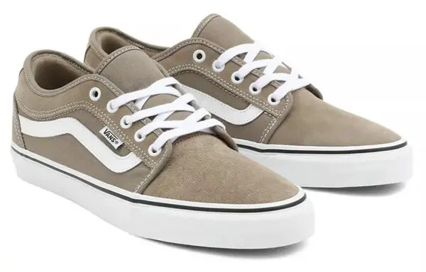 VANS Chukka Low Sidestripe Sneakers