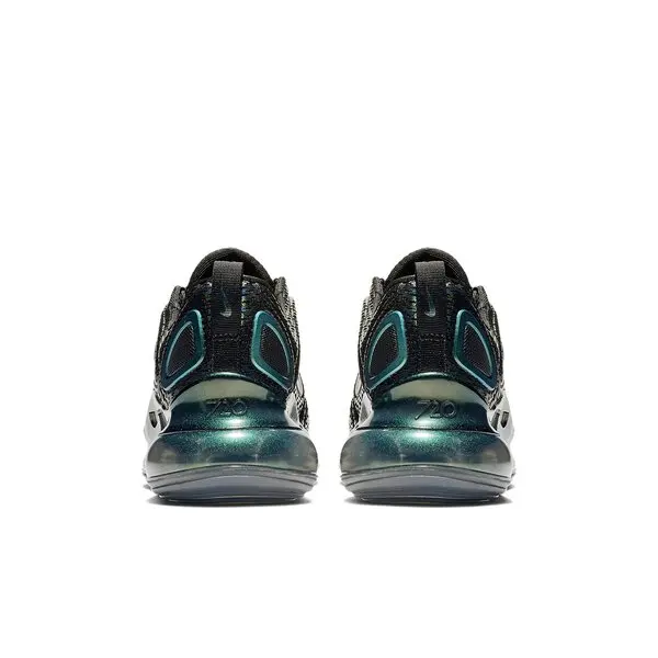 Nike Max 720 Sneakers - Black