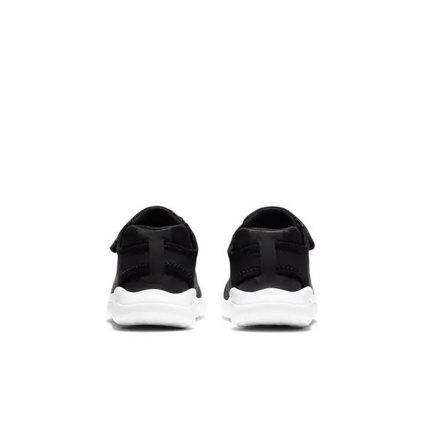 Nike Free Rn 2018 Athletic Sneakers