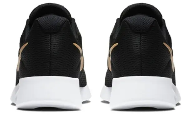 Nike Tanjun Low Top Sneakers - Black