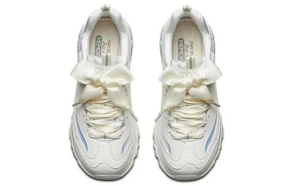 Sketchers D'lites 1.0 Sneakers