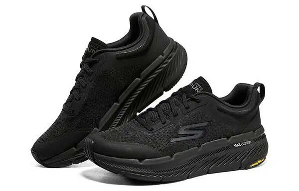 Sketchers Max Cushioning Low Top Sneakers - Black