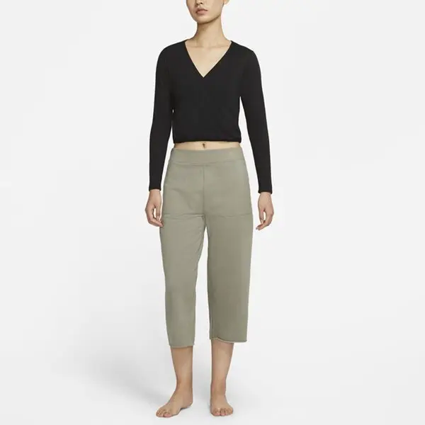 Nike Luxe Cropped Sweatpants