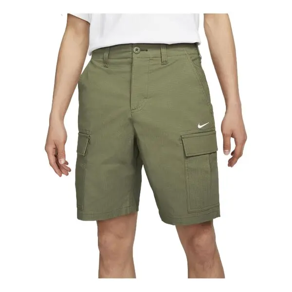 Nike Cargo Shorts - Medium Olive
