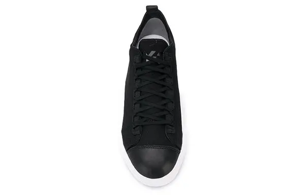 Adidas Yuben Low Top Sneakers - Black/white