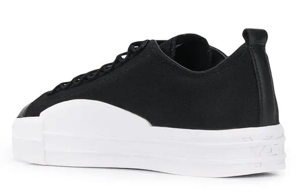 Adidas Yuben Low Top Sneakers - Black/white