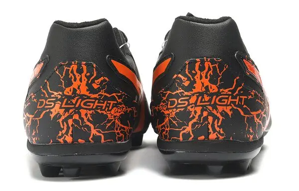 Asics Ds Light Athletic Cleats - Black/orange