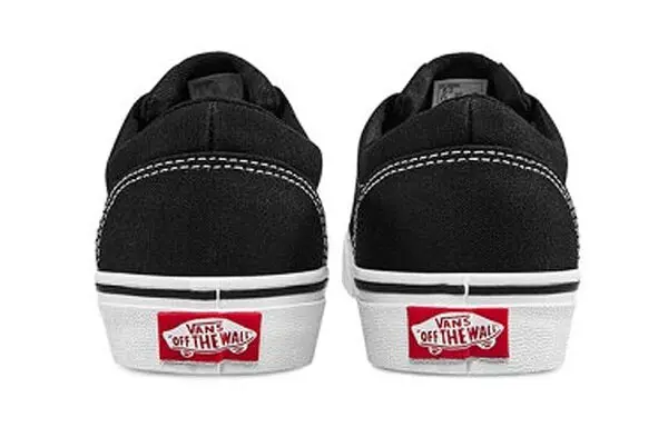 VANS Doheny Low Top Sneakers