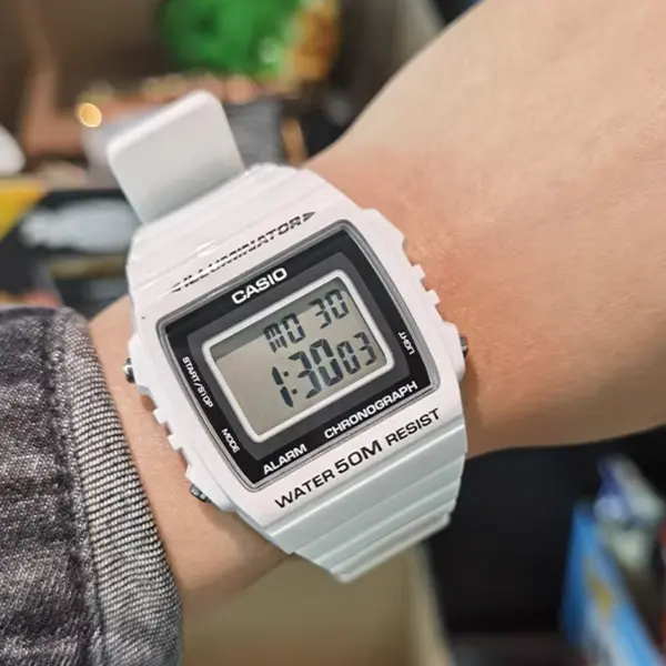 Casio Digital Watch With Illuminator And Water Resistance
