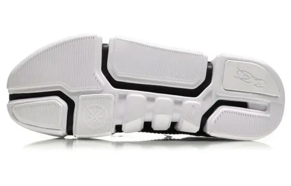 LI-NING Wade Essence 2 X New York Fashion Week High Top Sneakers - Black/white