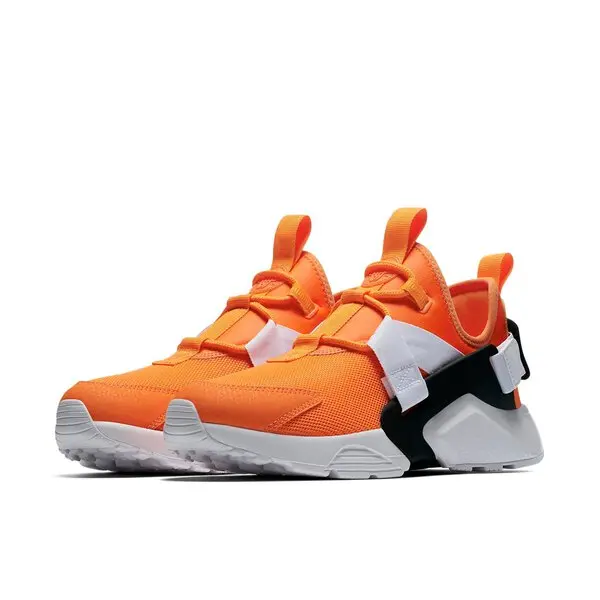 Nike Huarache City Low 'just Do It' Athletic Sneakers - /white/black