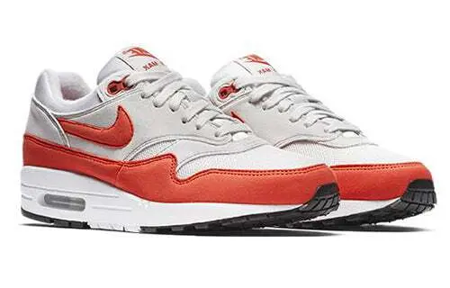 Nike Max 1 Sneakers - Red/grey
