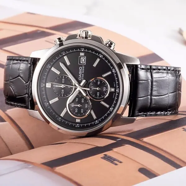 Casio Edifice Chronograph Leather Strap Watch