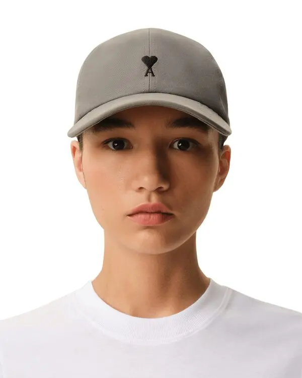 AMI Paris Baseball Cap With Embroidered Heart Logo - Grey