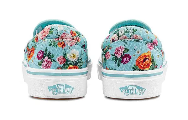VANS Comfycush Slip-on Sneakers