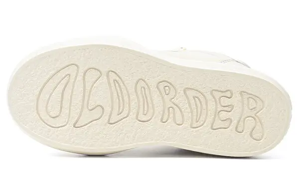 OLD ORDER X Sanrio Hello Kitty Embellished Sneakers